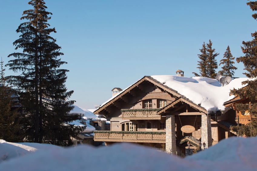 Where to rent a group chalet in the Alps? The best ski resorts for ...