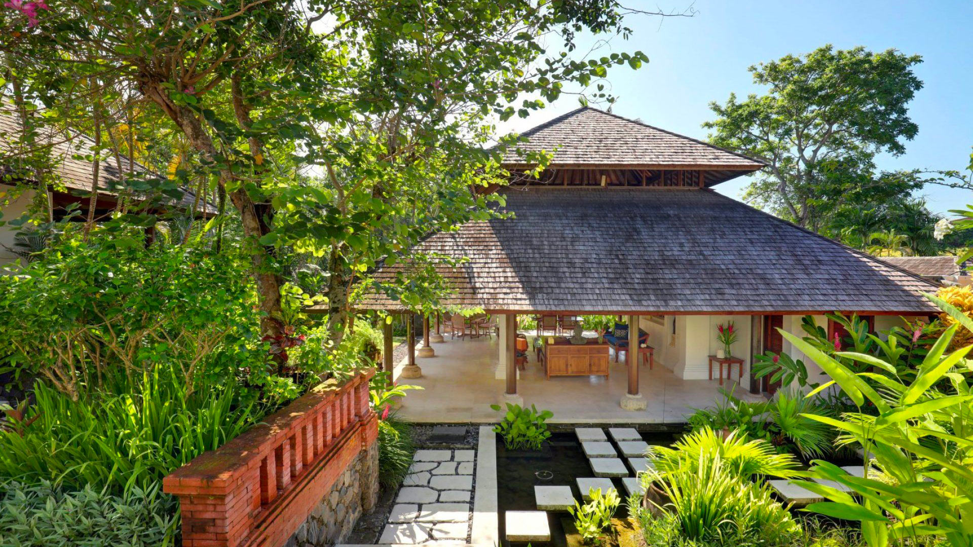 Photos of villa Bunga Wangi in Bali | Villanovo