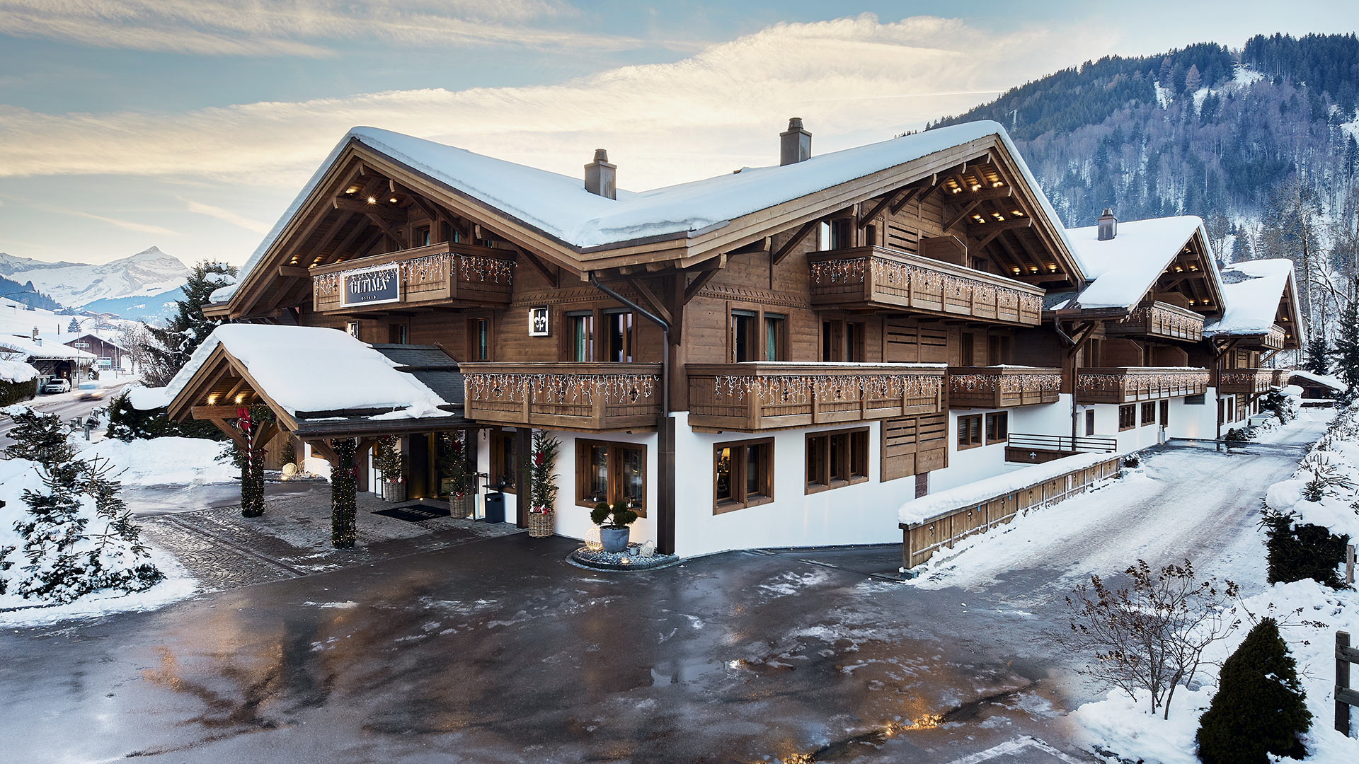 Résidence Quatra - chalet rental in Gstaad, Swiss Alps | Villanovo